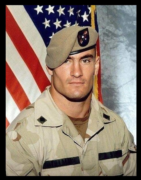 Patrick Tillman, NFL Standout-Turned-Army Ranger, in Afghanistan ...